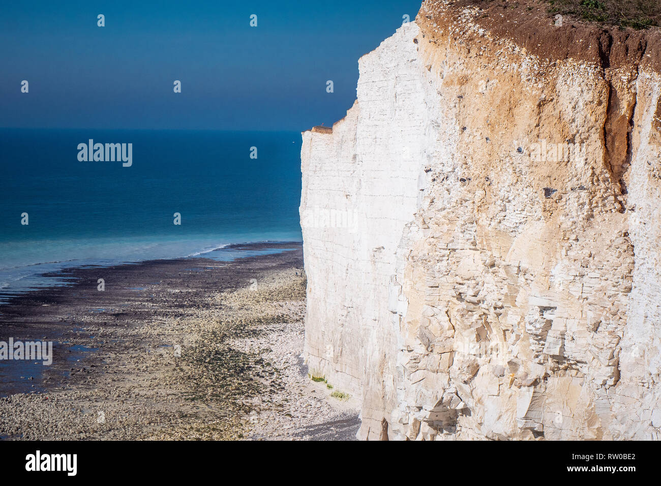 White Cliffs at the English South coast Stock Photo - Alamy