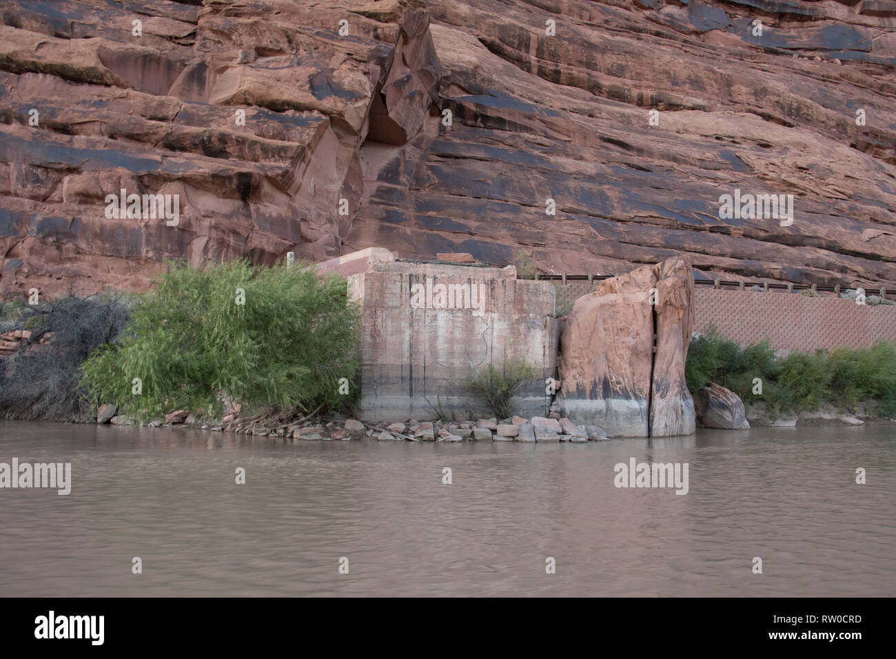 Discover remote red rock canyons and cliffs along the scenic Colorado ...