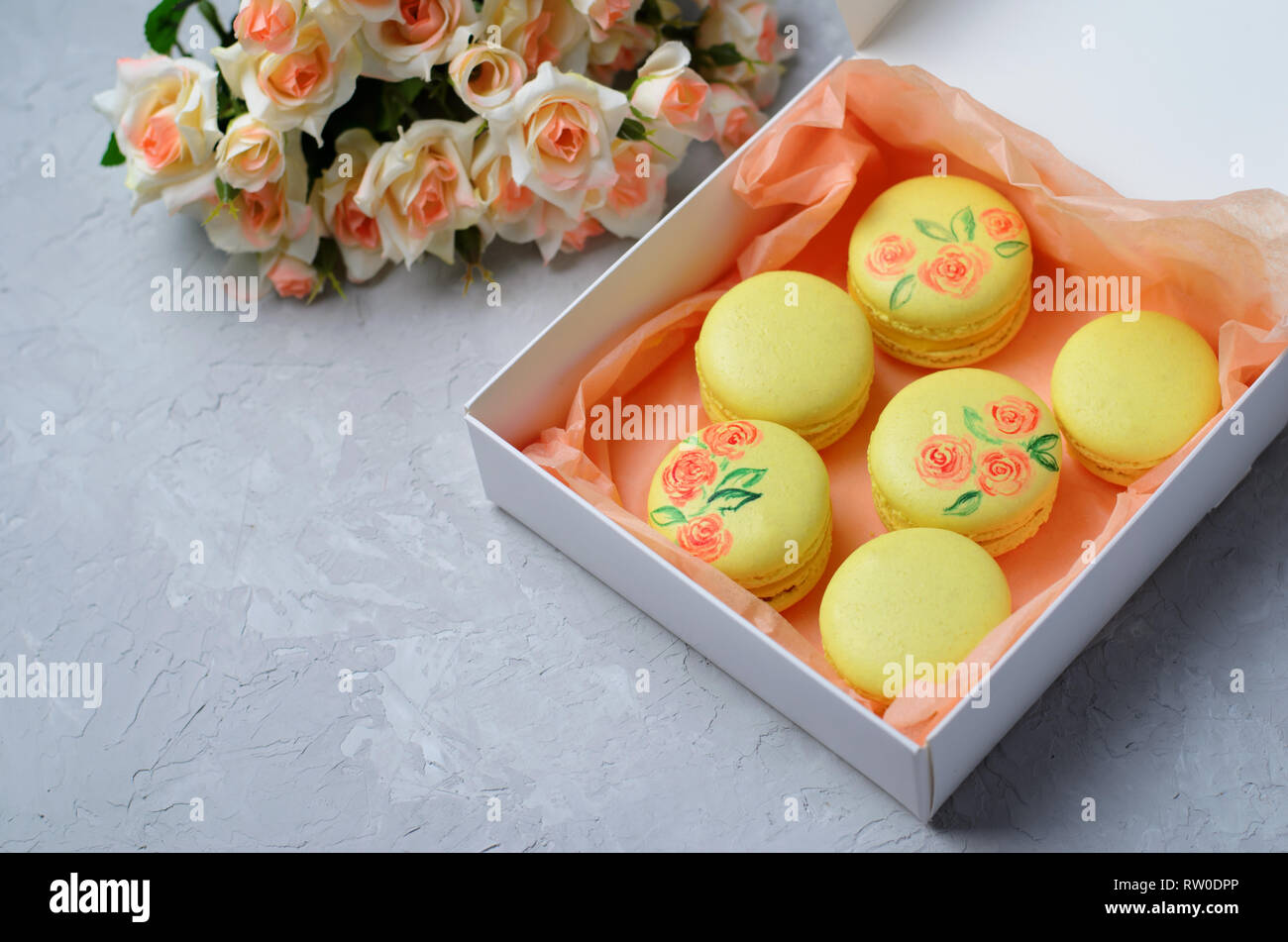 Set of sweets hi-res stock photography and images - Alamy