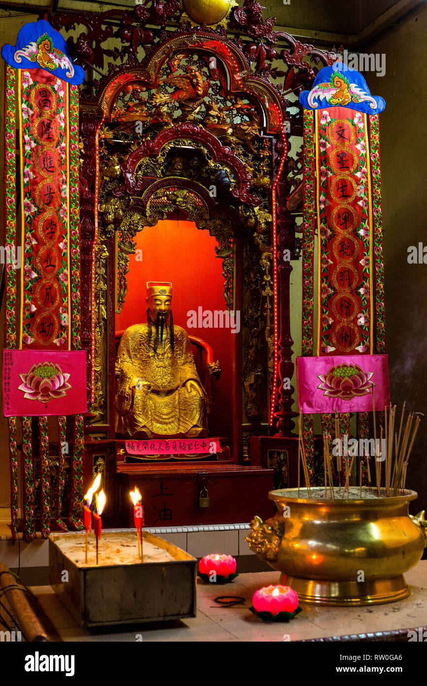 Kuan Ti High Resolution Stock Photography and Images - Alamy