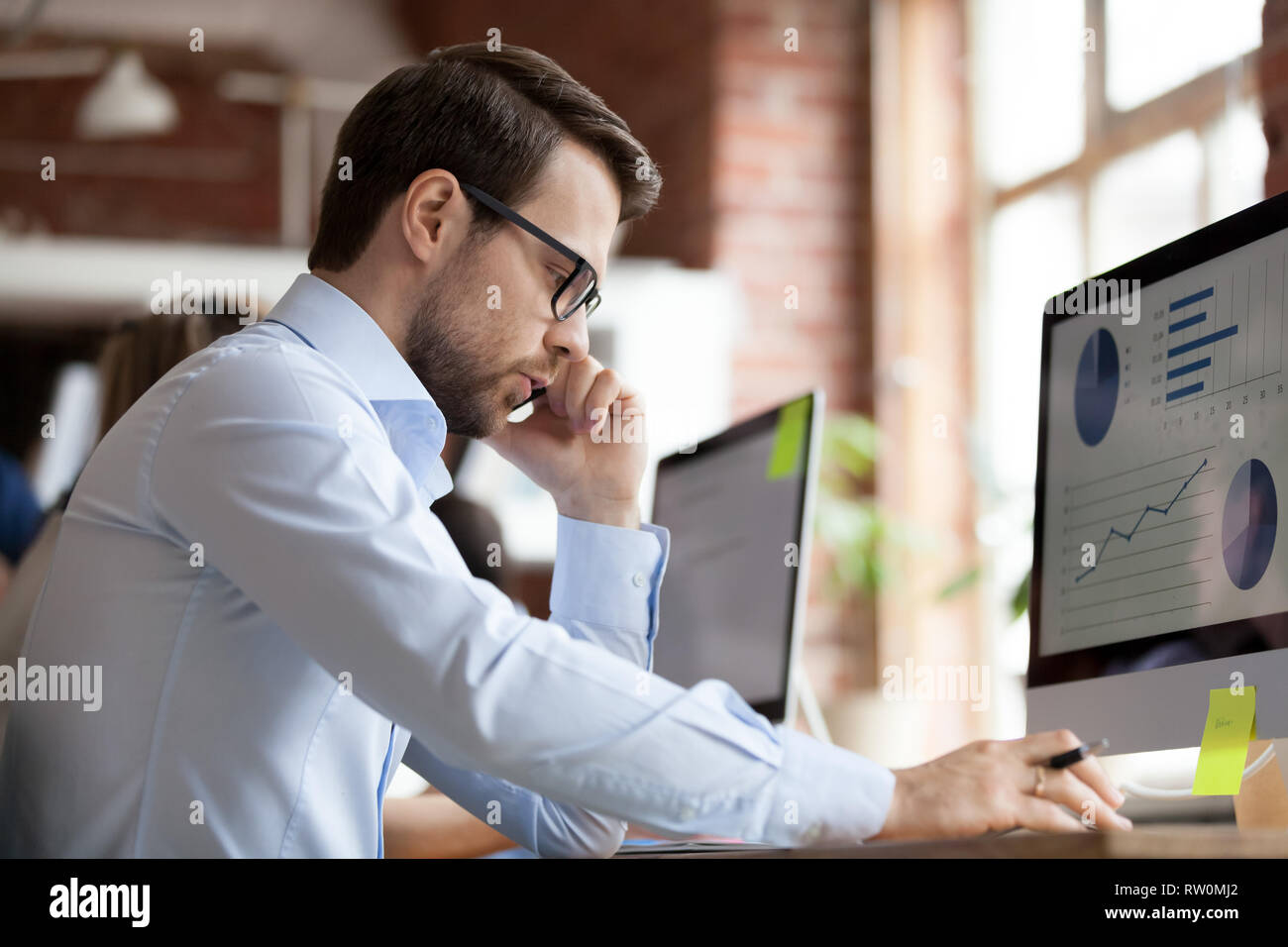 Employee talking with customer on phone listening corporate client ...