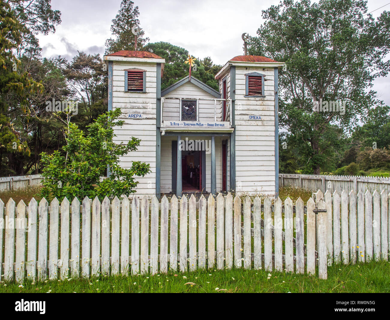 Ratana church hi-res stock photography and images - Alamy