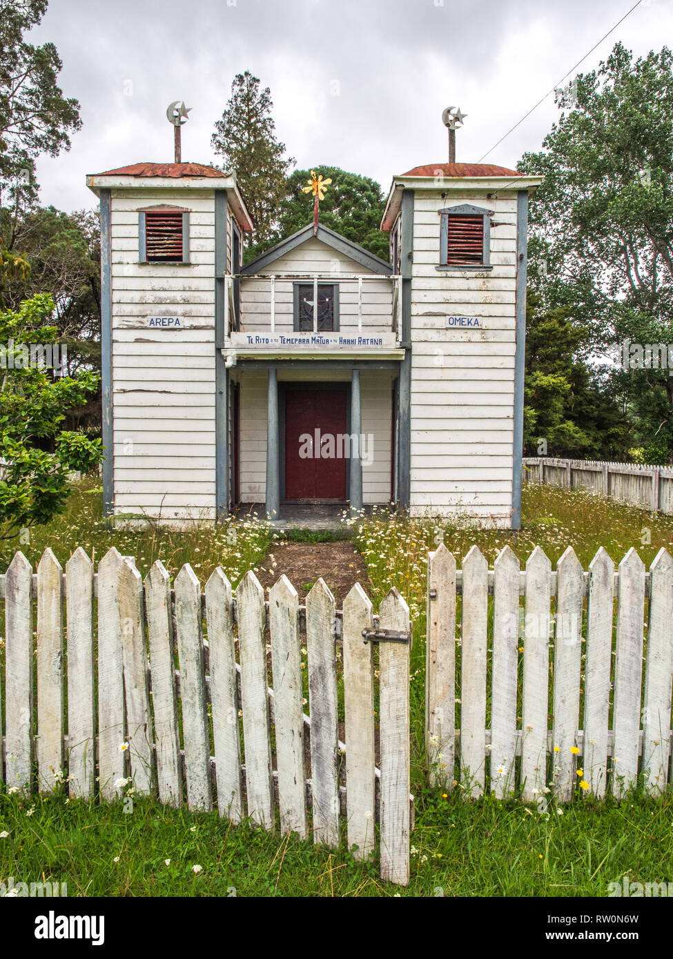 Ratana church hi-res stock photography and images - Alamy
