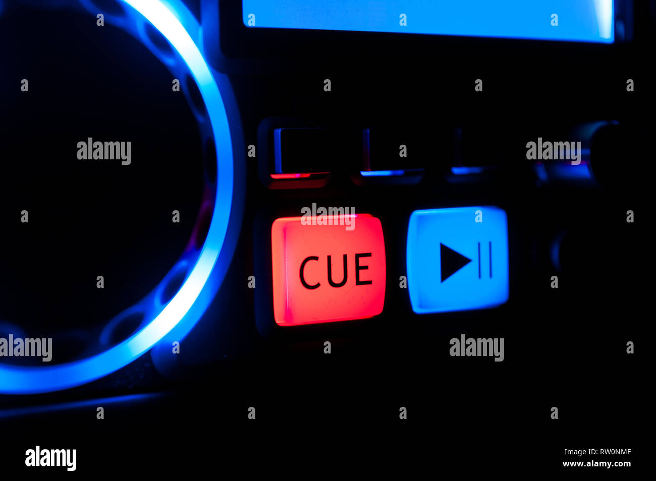 Music player buttons play pause hi-res stock photography and images - Alamy