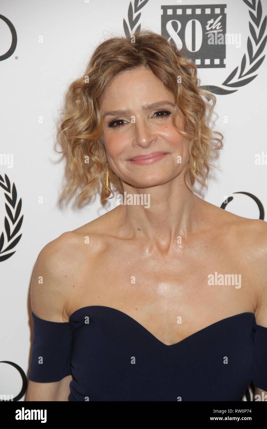 KYRA SEDGWICK 2015 Photo By John Barrett/PHOTOlink Stock Photo - Alamy