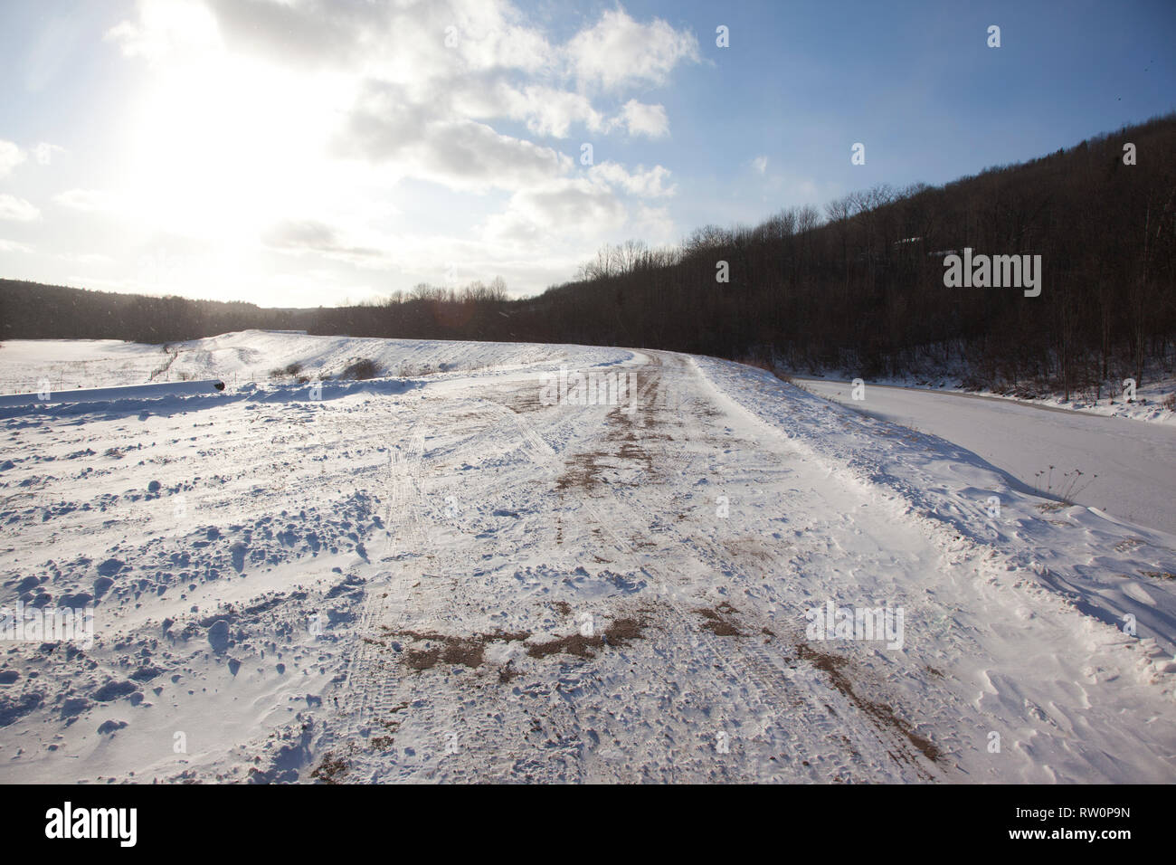 Silent path hi-res stock photography and images - Alamy