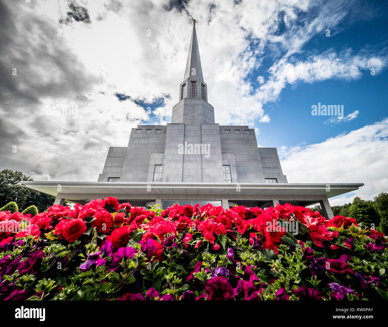 All saints church front view hi-res stock photography and images - Alamy