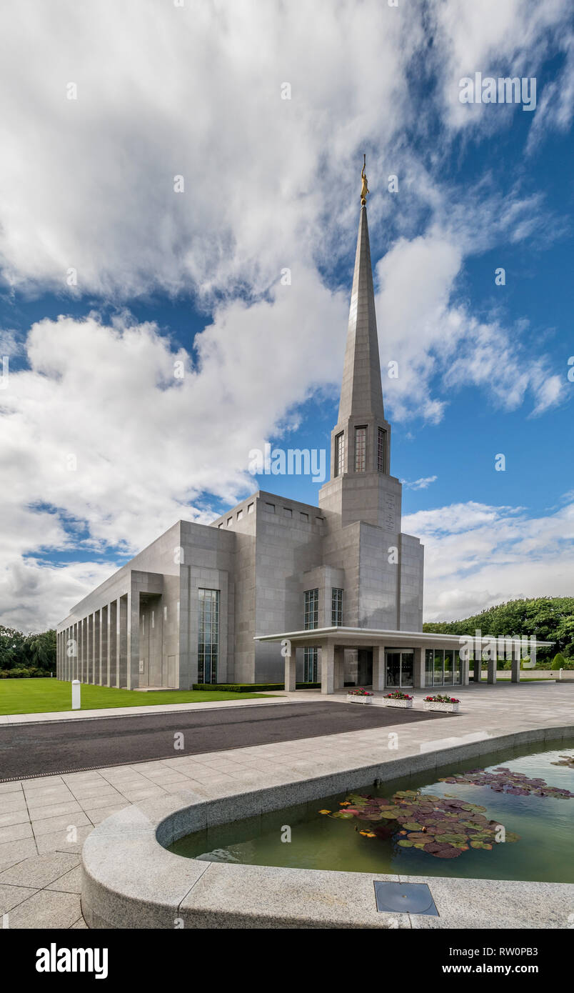 Canopy spire hi-res stock photography and images - Alamy