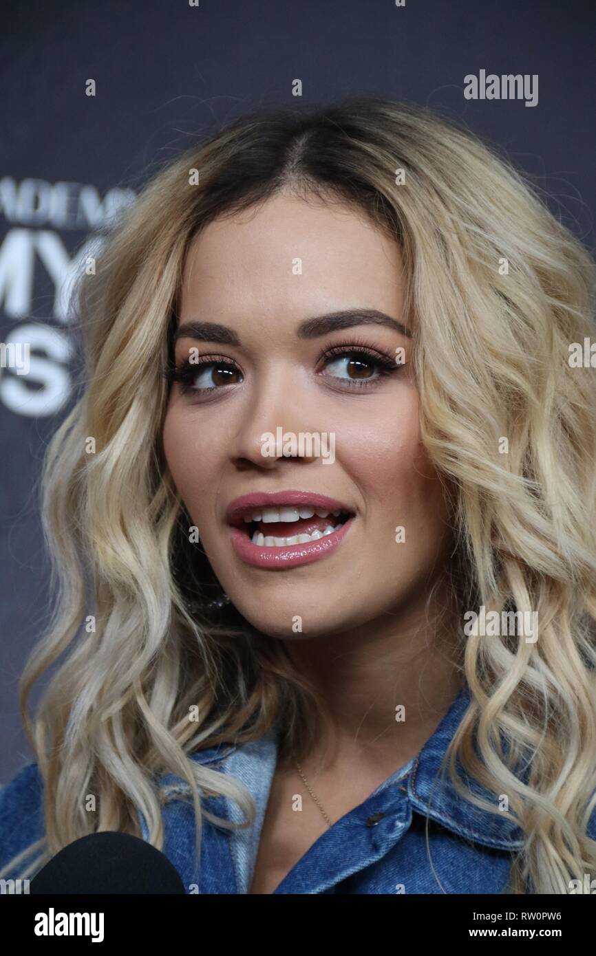 RITA ORA 2018 Photo By John Barrett/PHOTOlink Stock Photo - Alamy