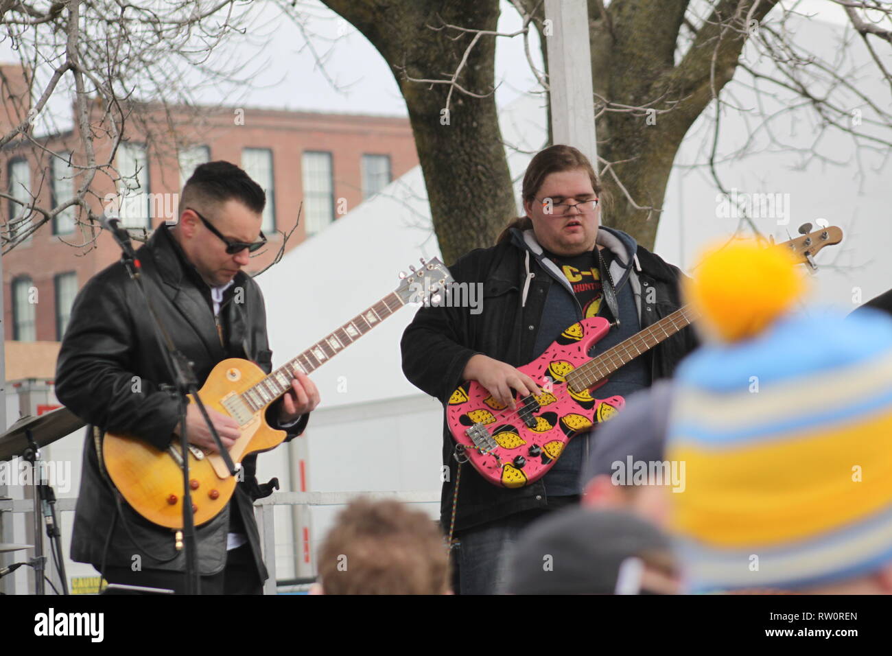 Riffs hi-res stock photography and images - Alamy