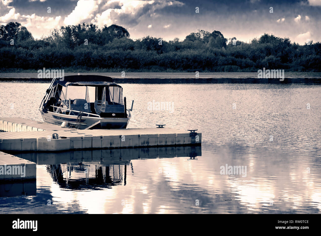 Temporary lagoon hi-res stock photography and images - Alamy