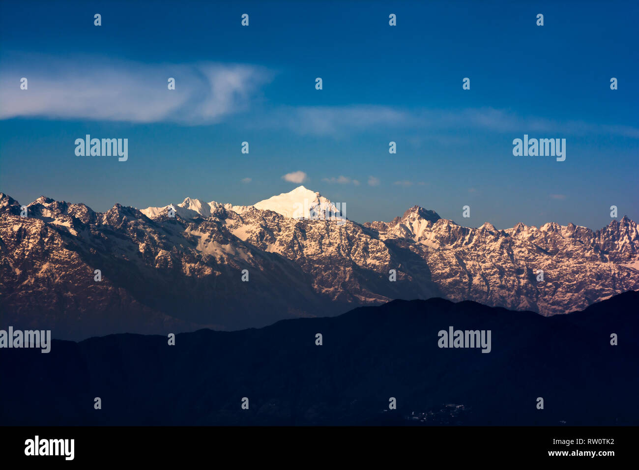 Ganesh himal range hi-res stock photography and images - Alamy