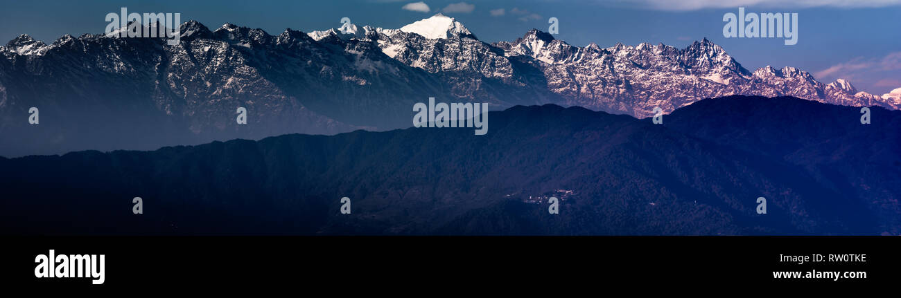 Ganesh himal nepal hi-res stock photography and images - Alamy