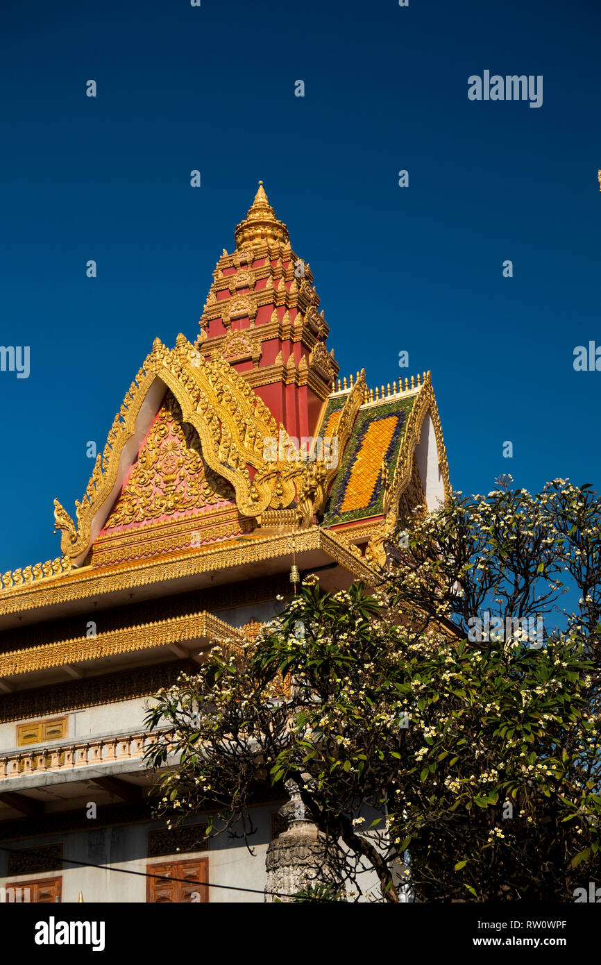 Cambodia, Phnom Penh, City Centre, Sisowath Quay, Wat Ounalom, seat of ...