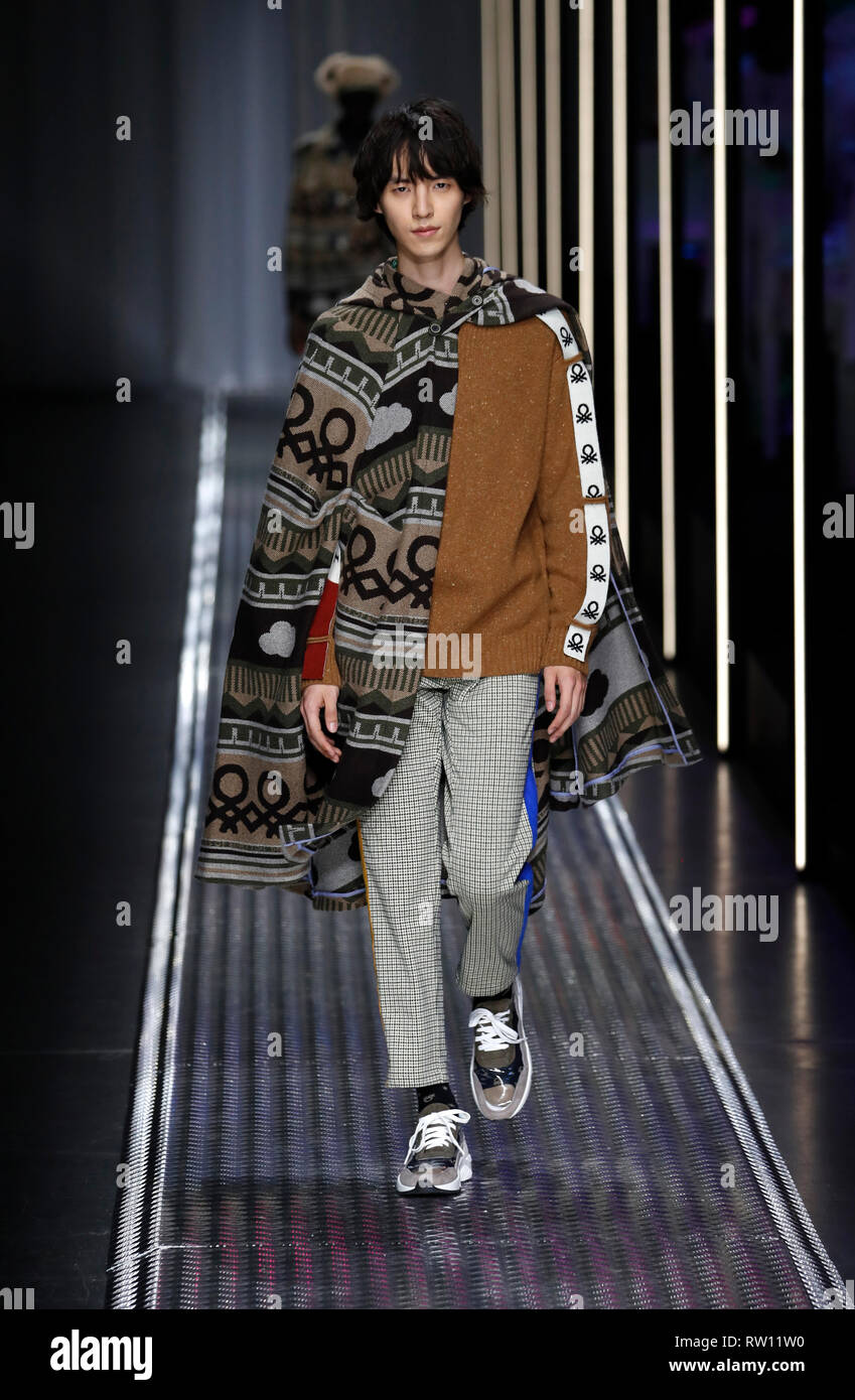 Male runway model italy hi-res stock photography and images - Alamy