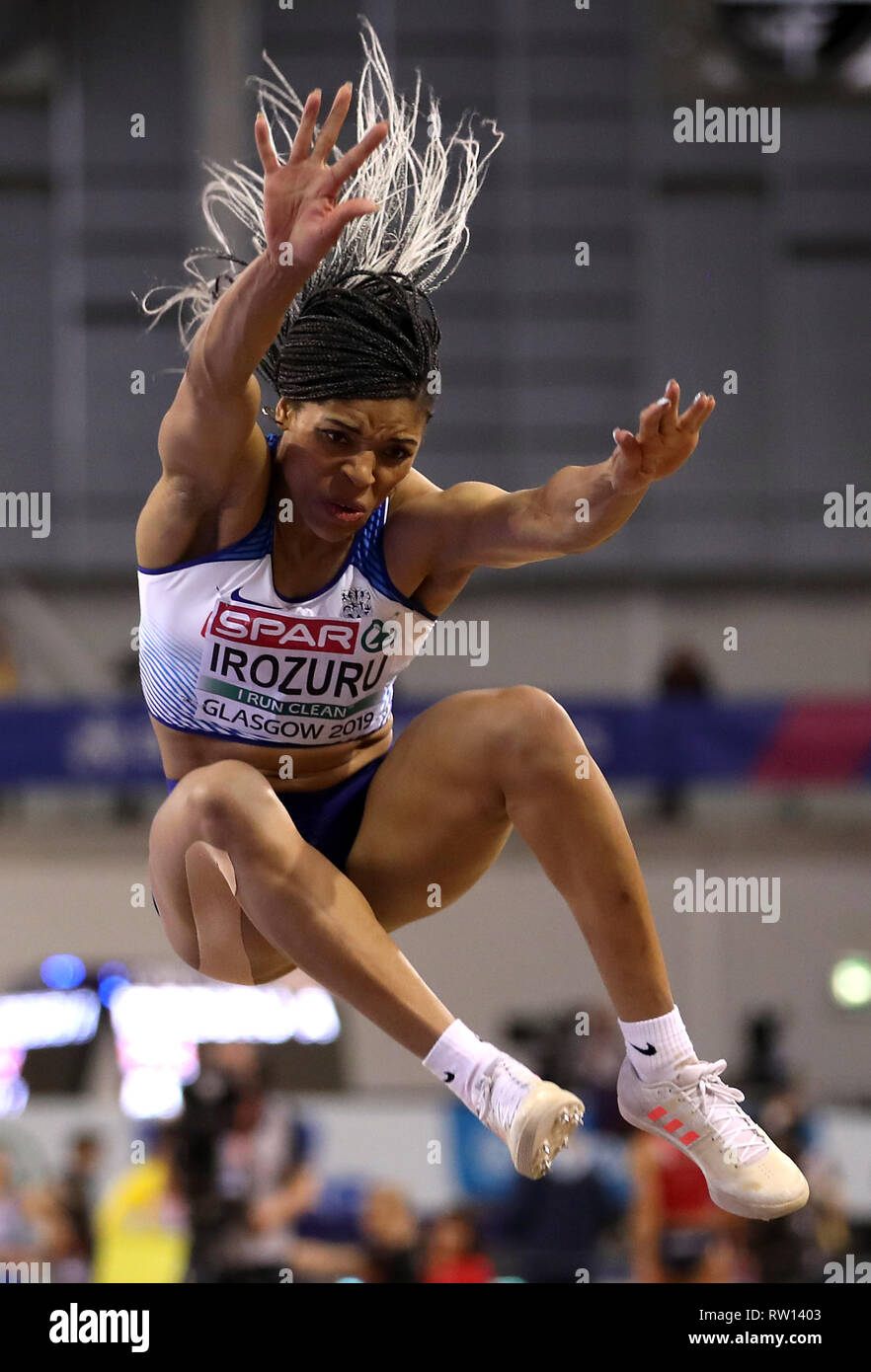 Womens long jump finals hi-res stock photography and images - Alamy