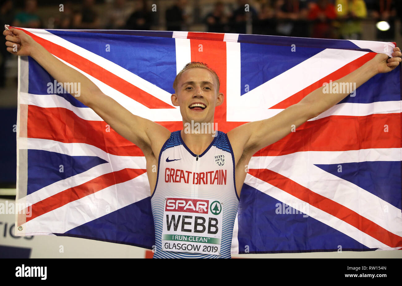 Great Britain's Jamie Webb celebrates winning silver at the Men's 800m ...