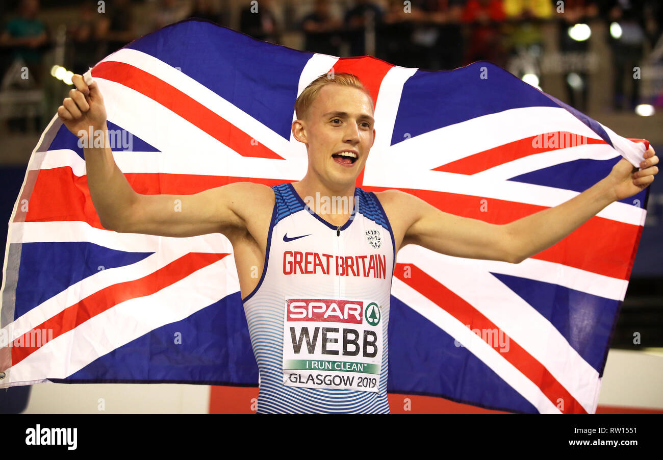 Great Britain's Jamie Webb celebrates winning silver at the Men's 800m ...