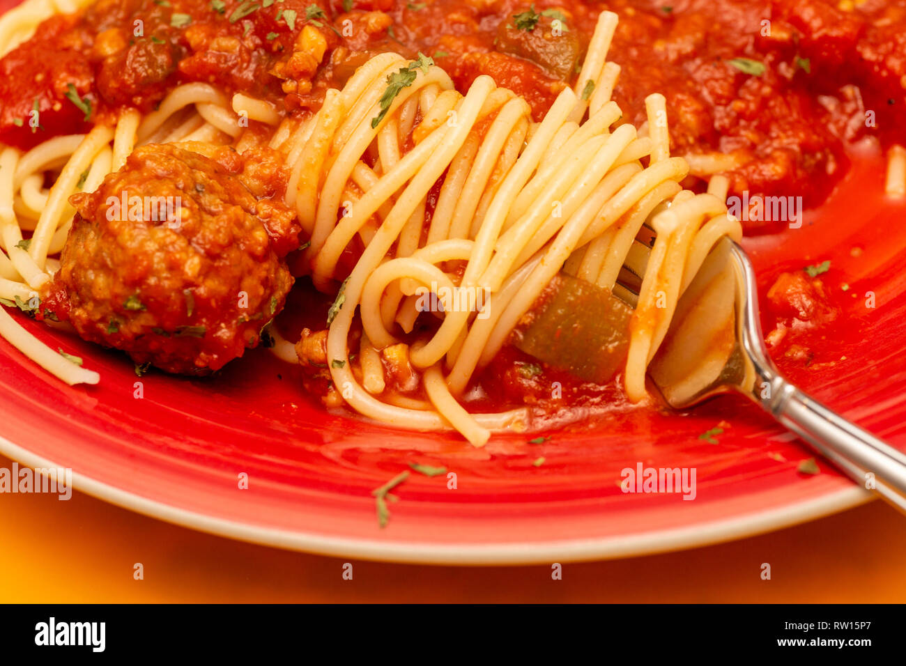 Spaghetti and meatballs on a fork hi-res stock photography and images ...