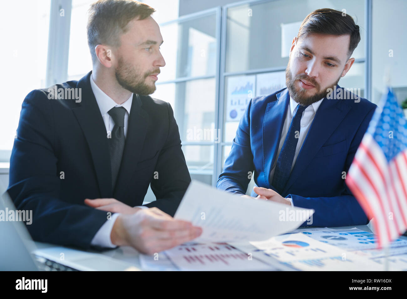 Businessman preparing document hi-res stock photography and images - Alamy