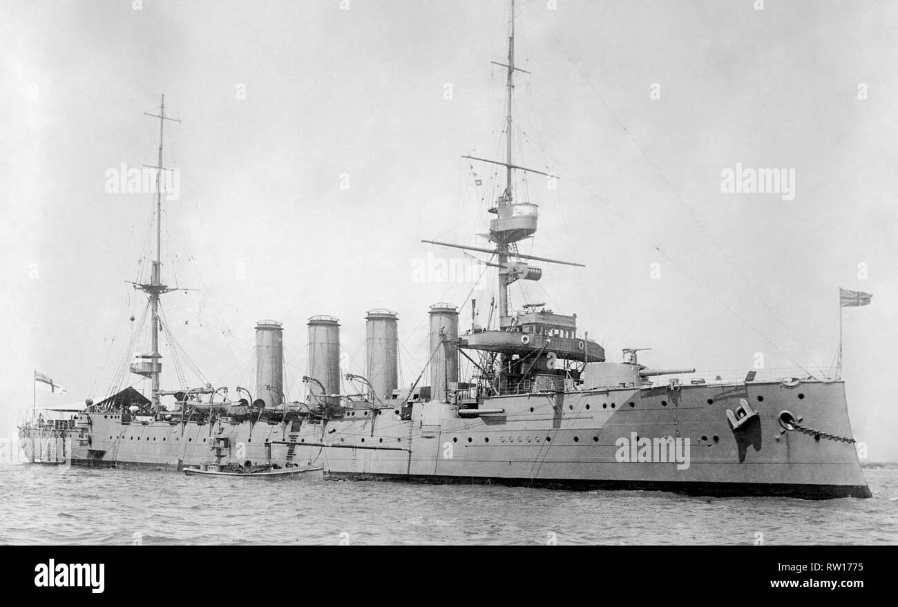 Hms devonshire hi-res stock photography and images - Alamy