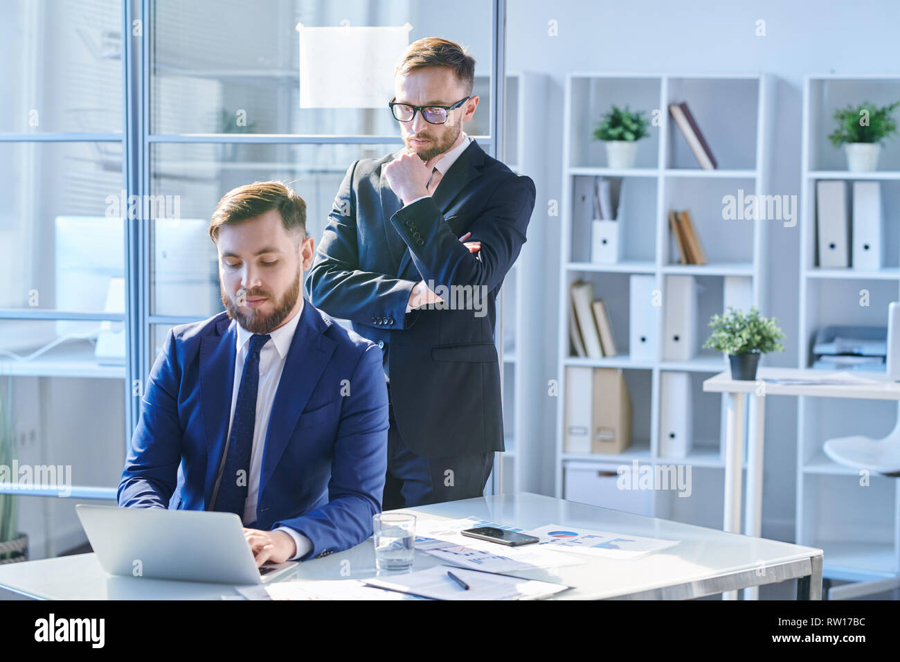 Serious work hi-res stock photography and images - Alamy