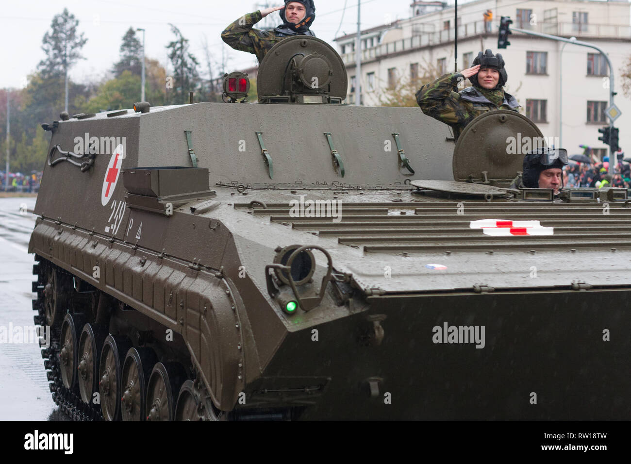 European street, Prague-October 28, 2018: Soldiers of Czech Army are ...