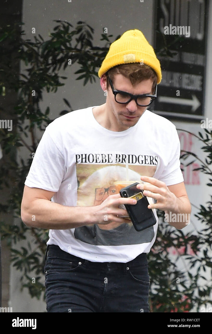 Father of Hilary Duff's newborn daughter, Matthew Koma steps out ...