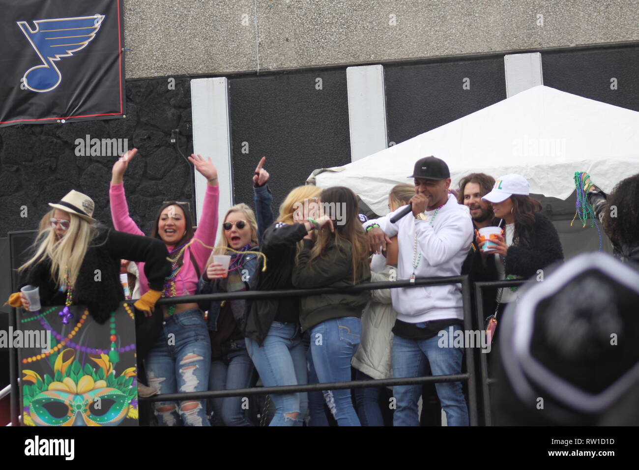 There's not enough room on this stage for to party Stock Photo - Alamy