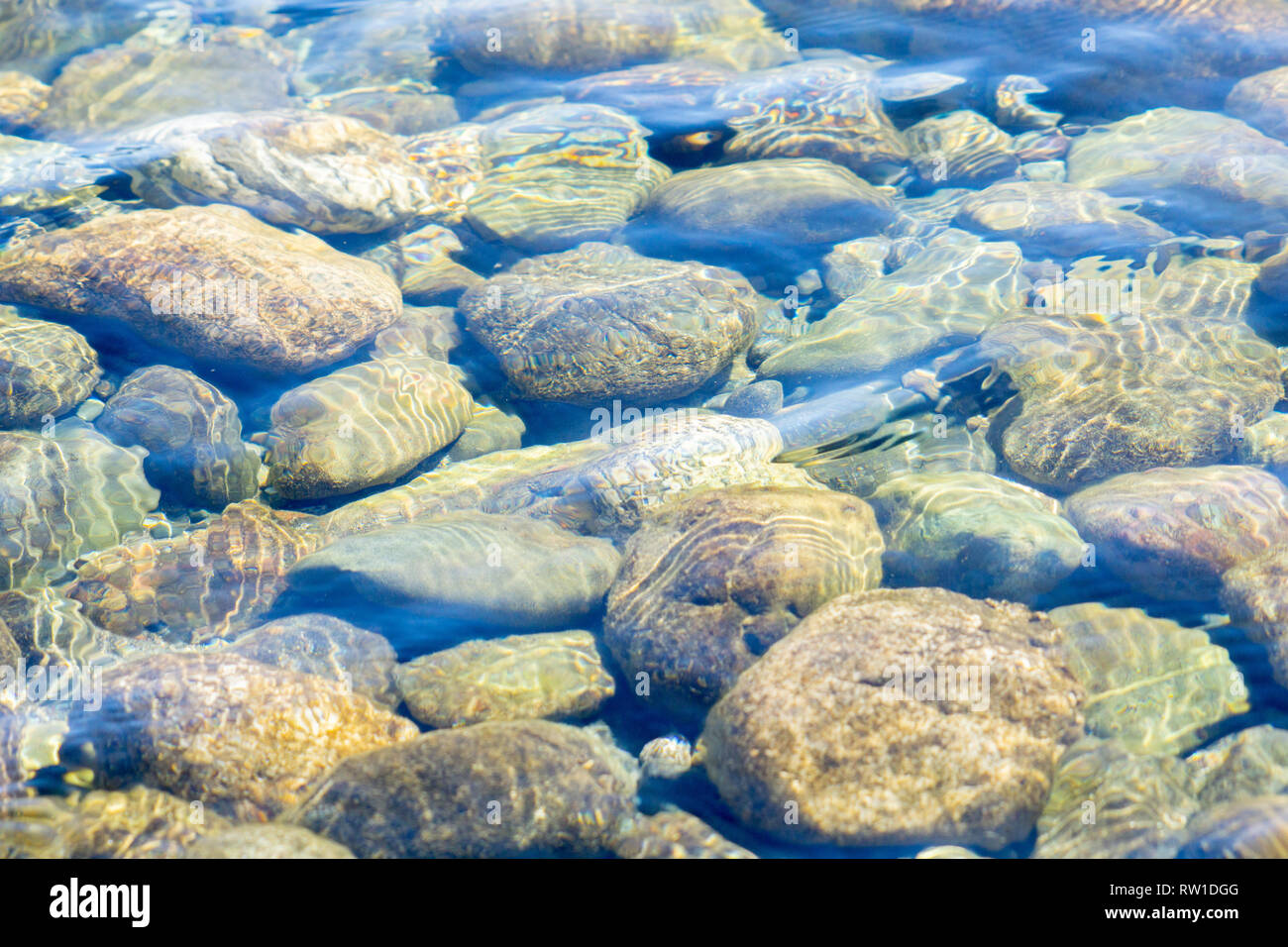 Nz river stones hi-res stock photography and images - Alamy