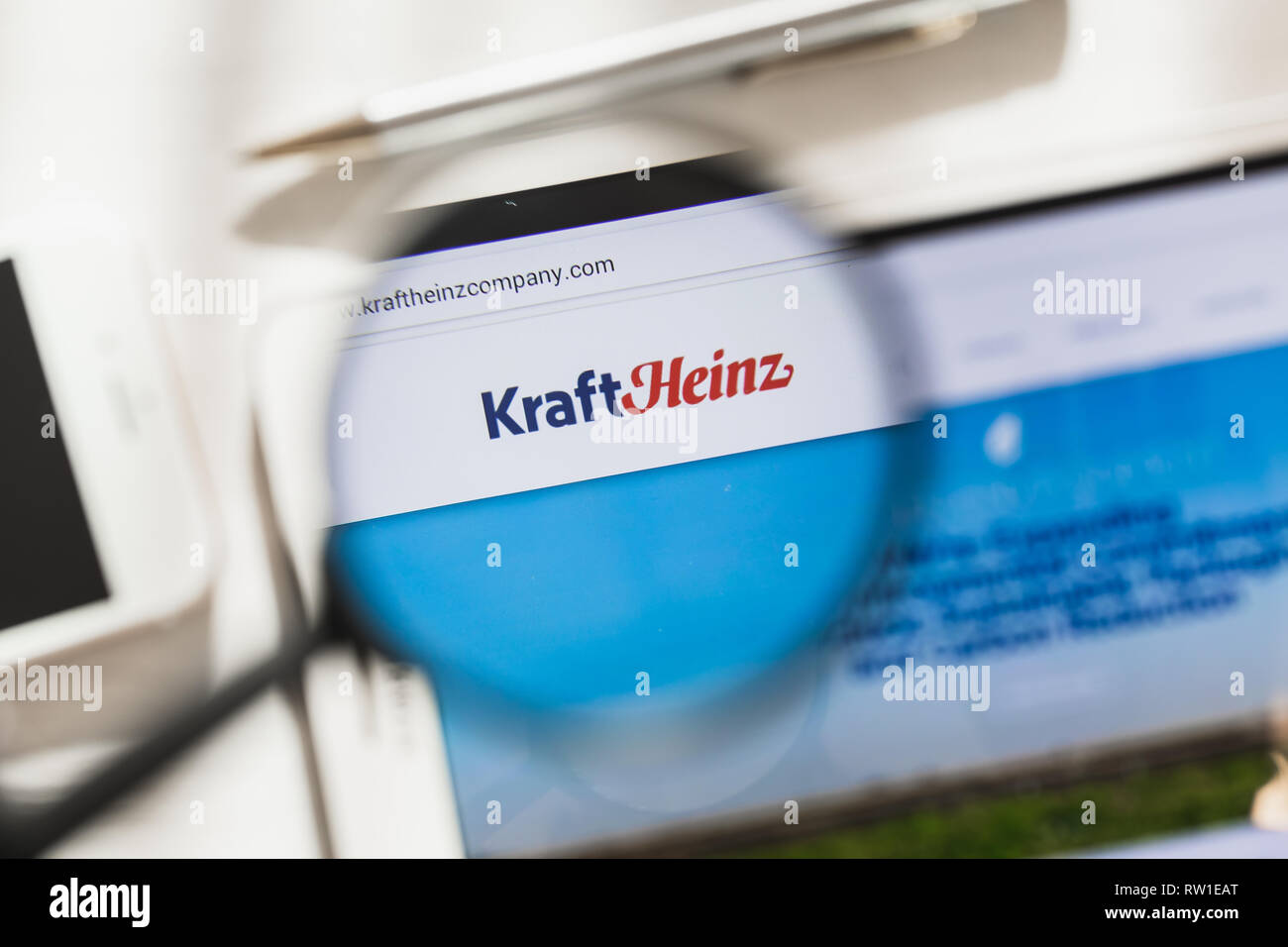 New York, USA - 4 March 2019: Kraft Heinz official website homepage ...