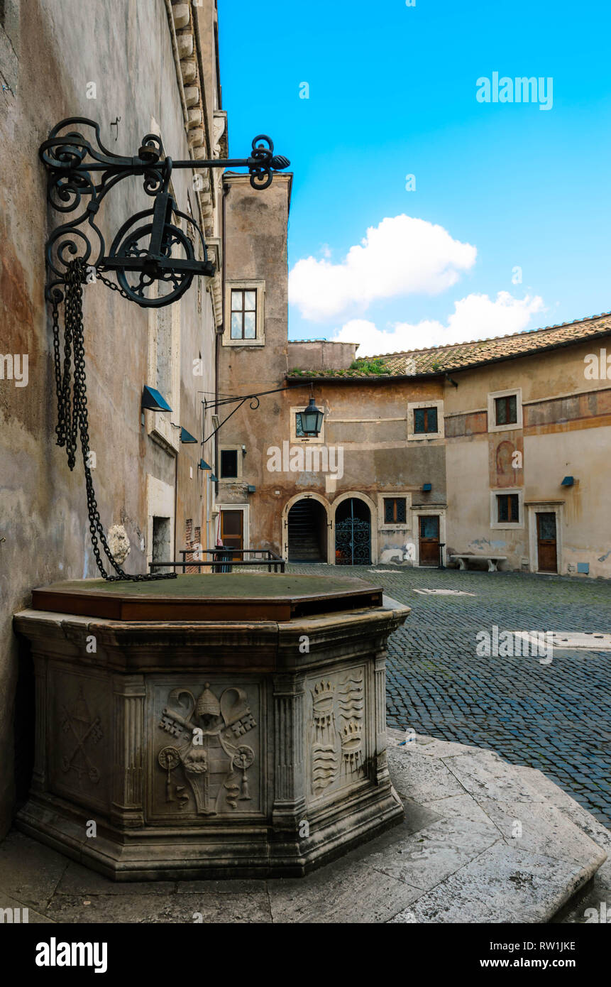 Castel sant'angelo interior hi-res stock photography and images - Alamy