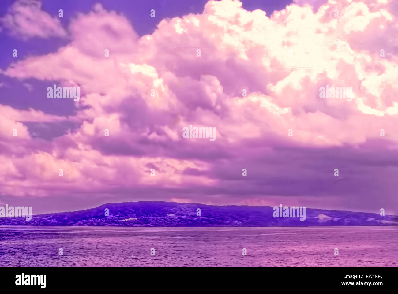 Sentinelese hi-res stock photography and images - Alamy