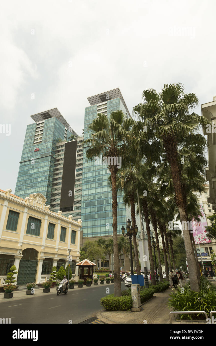 Vincom center department store Stock Photo - Alamy