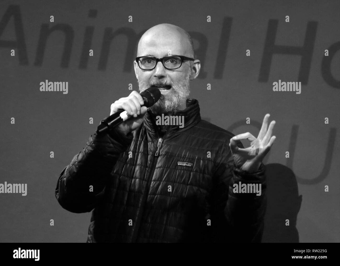 Fundraising gala Black and White Stock Photos & Images - Alamy