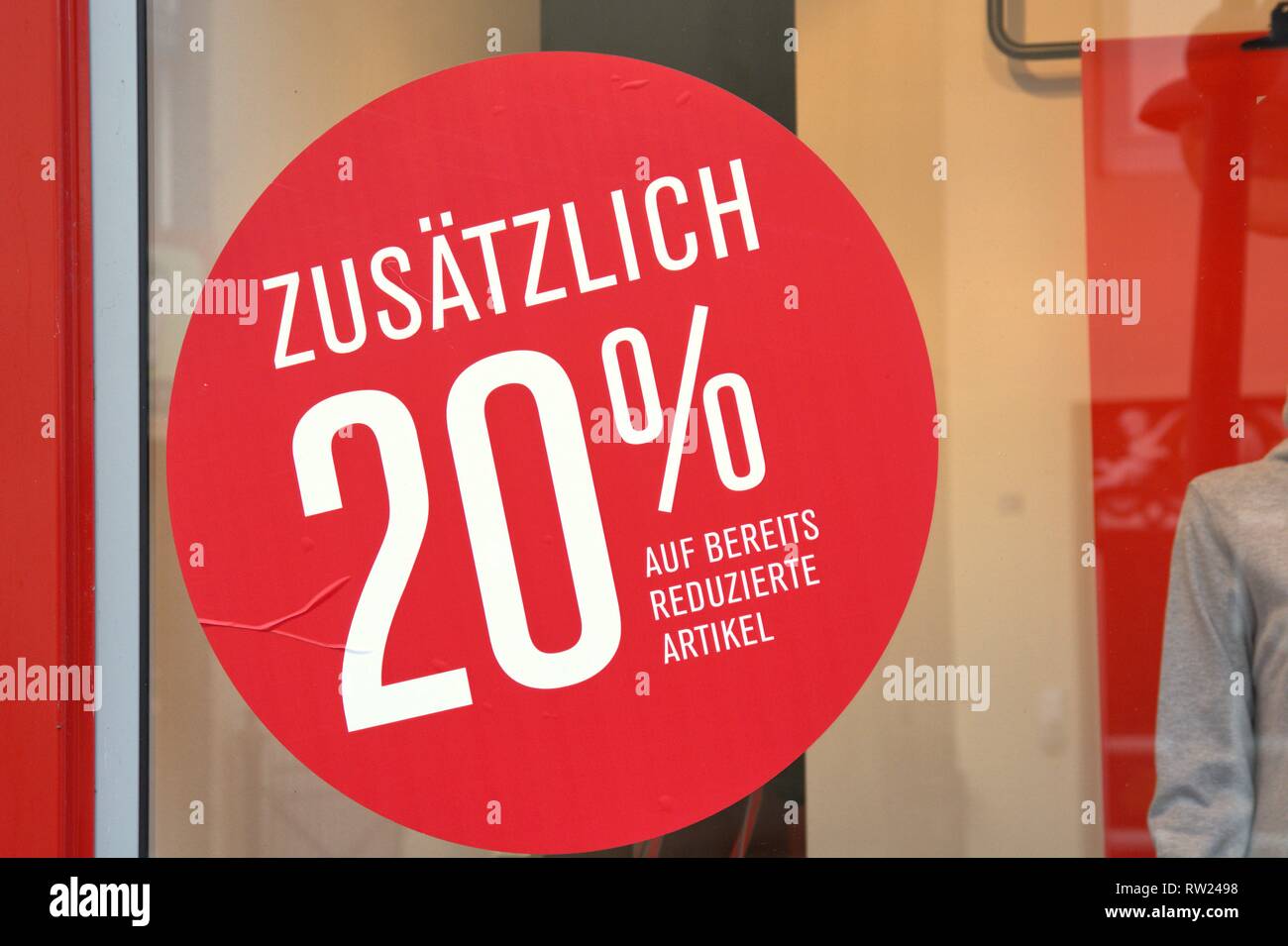 Further reduction sign hi-res stock photography and images - Alamy