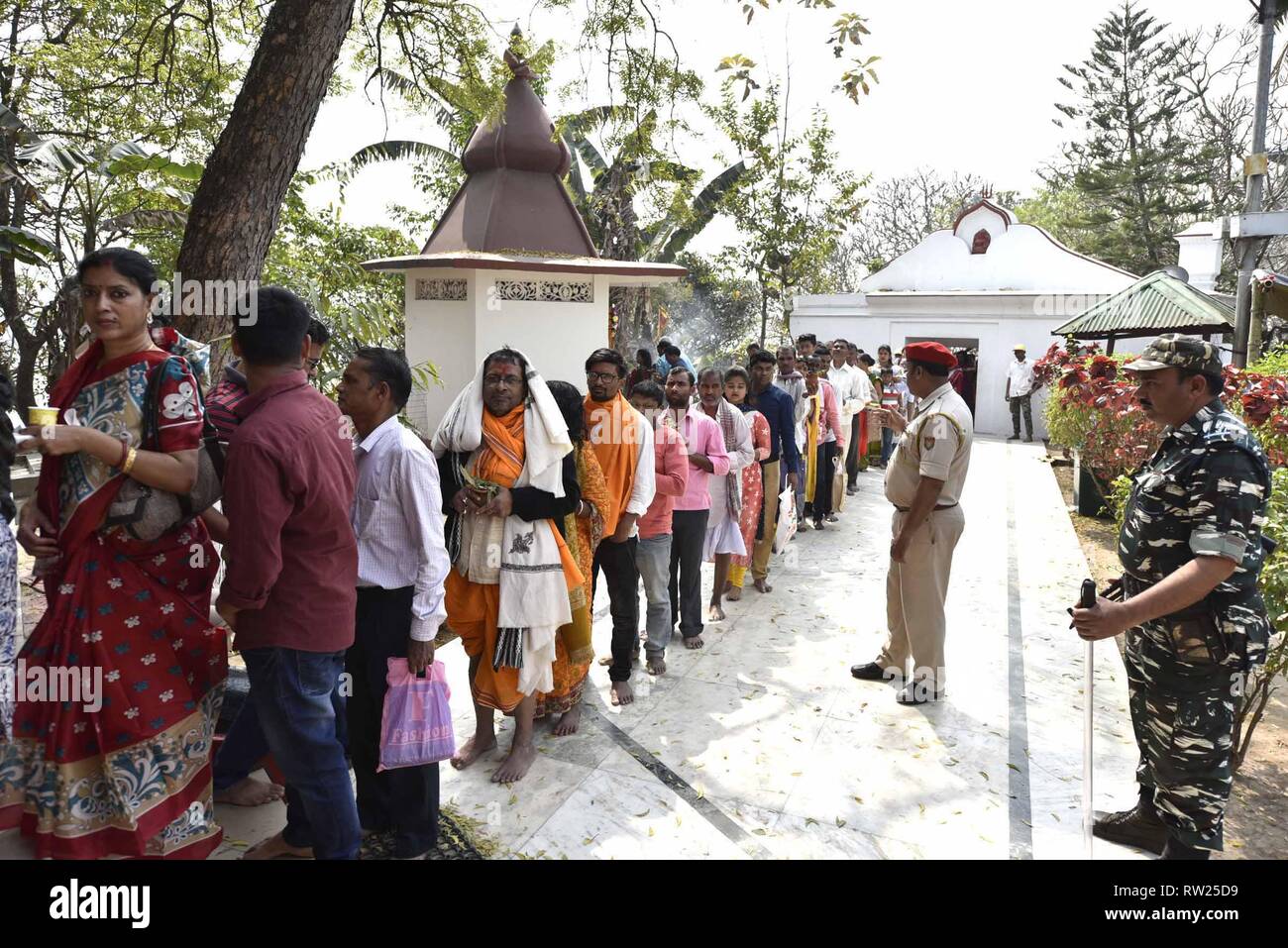 Umananda temple guwahati hi-res stock photography and images - Alamy
