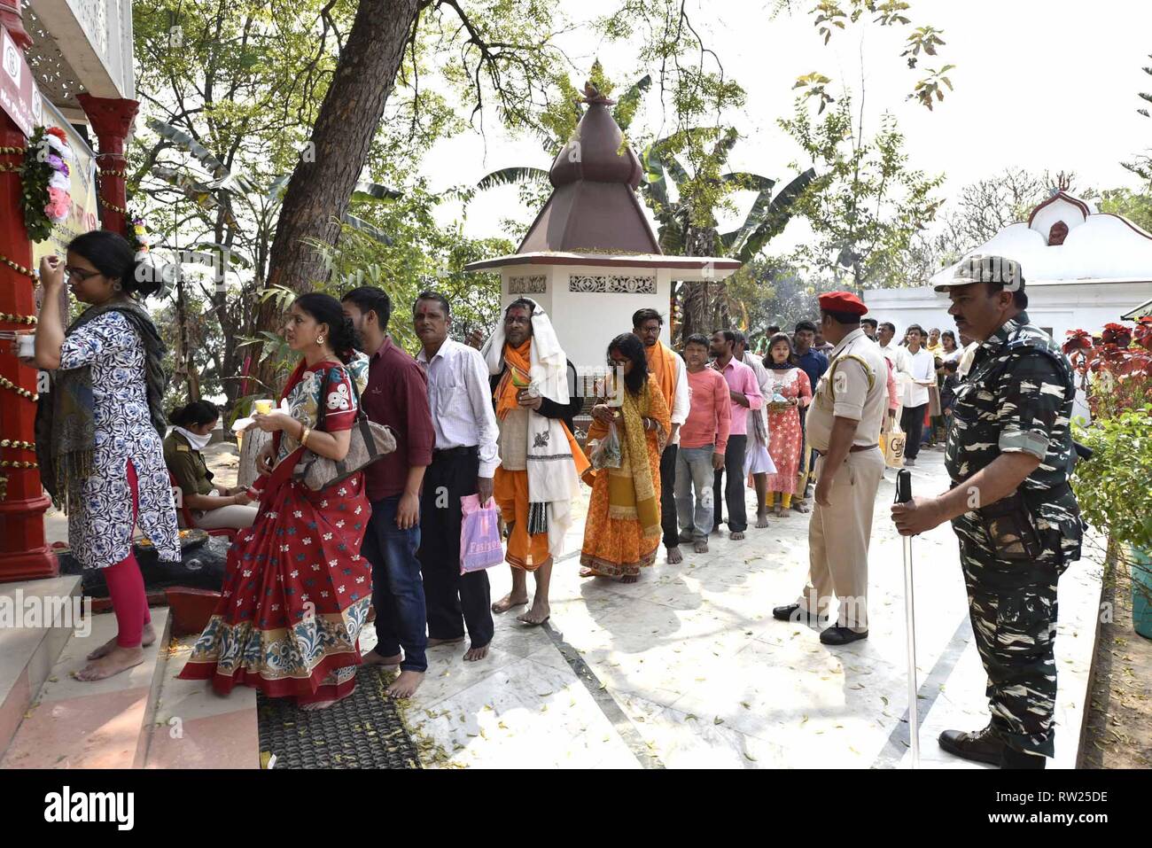 Umananda temple guwahati hi-res stock photography and images - Alamy