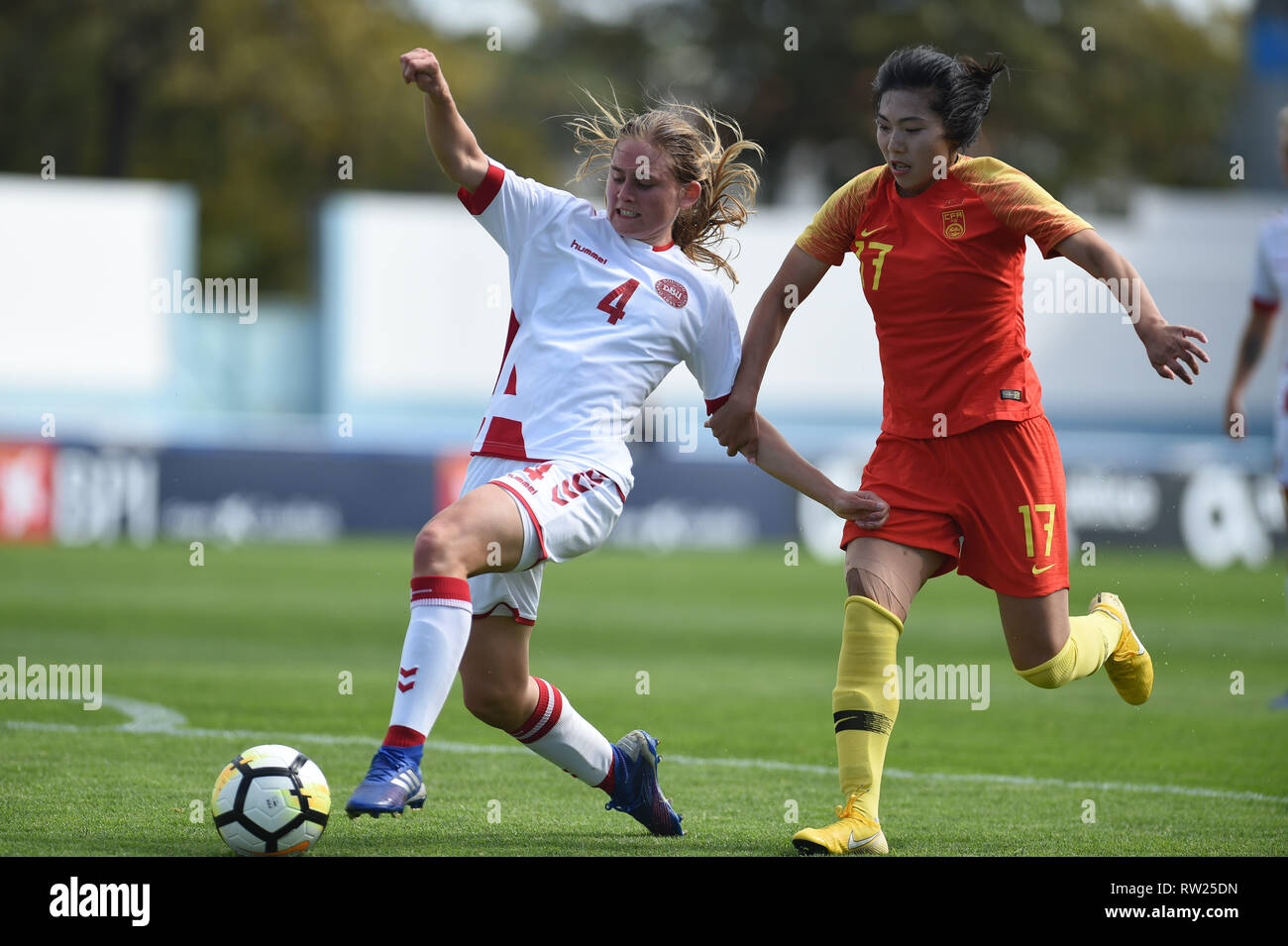 Santo Antonio, Portugal. 4th Mar, 2019. Denmark's Emilie Henriksen (L ...