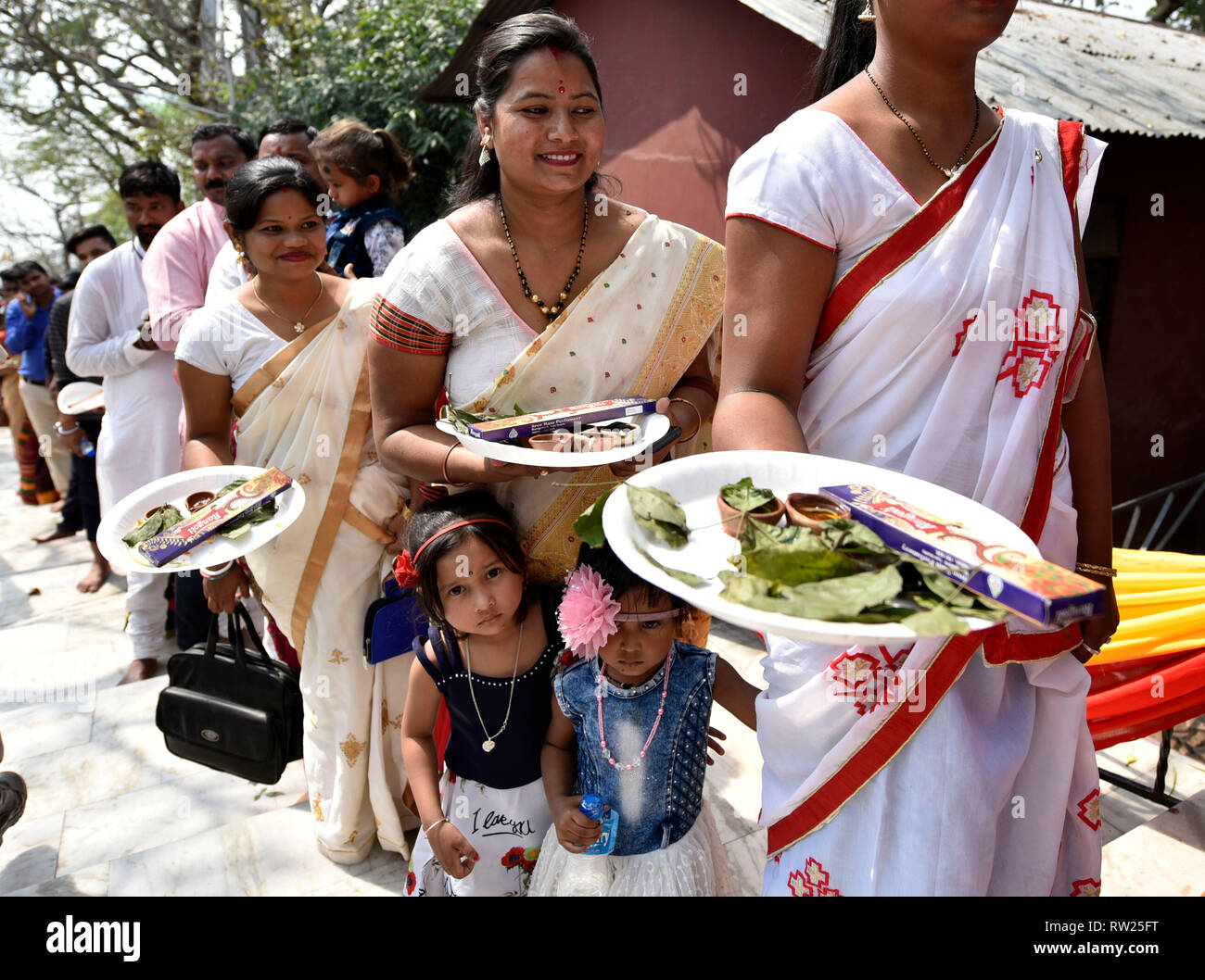 Maha Shivratri. Guwahati, assam, India. March 4, 2019. Devotees throng ...