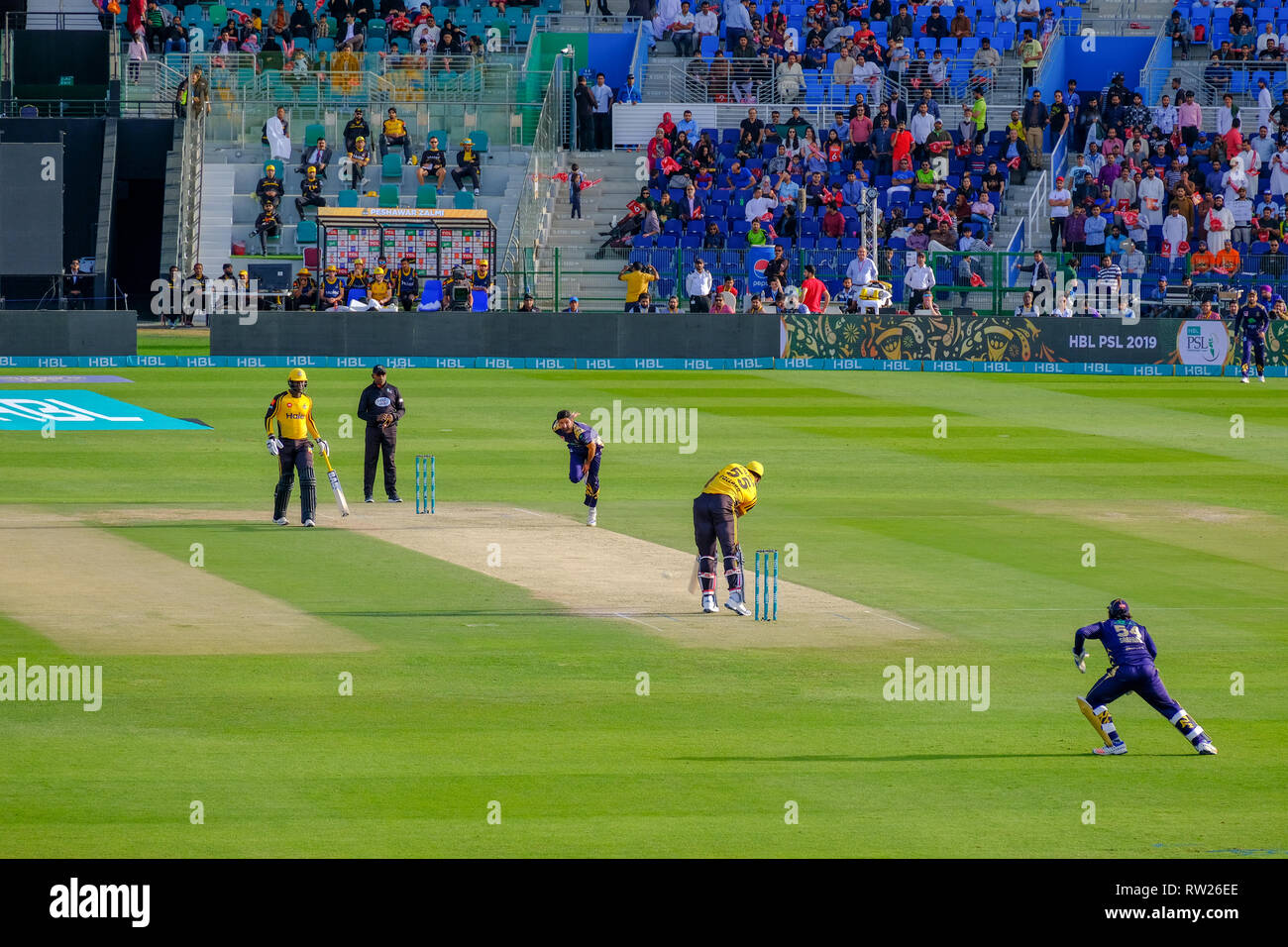 Psl abu dhabi cricket stadium hi-res stock photography and images - Alamy