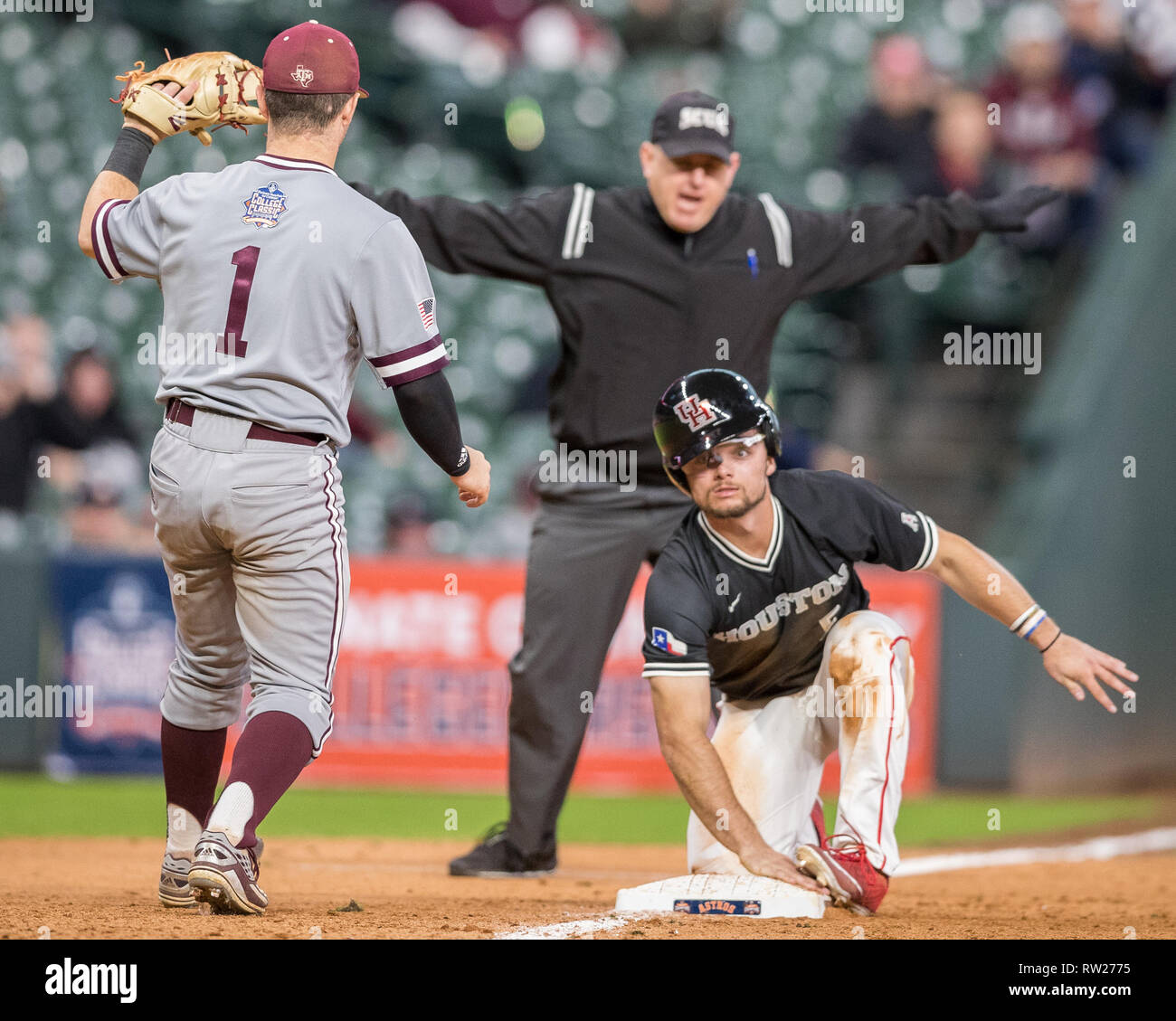 Ty coleman hi-res stock photography and images - Alamy
