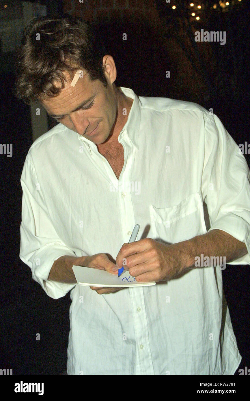 10 04 08 hi-res stock photography and images - Alamy