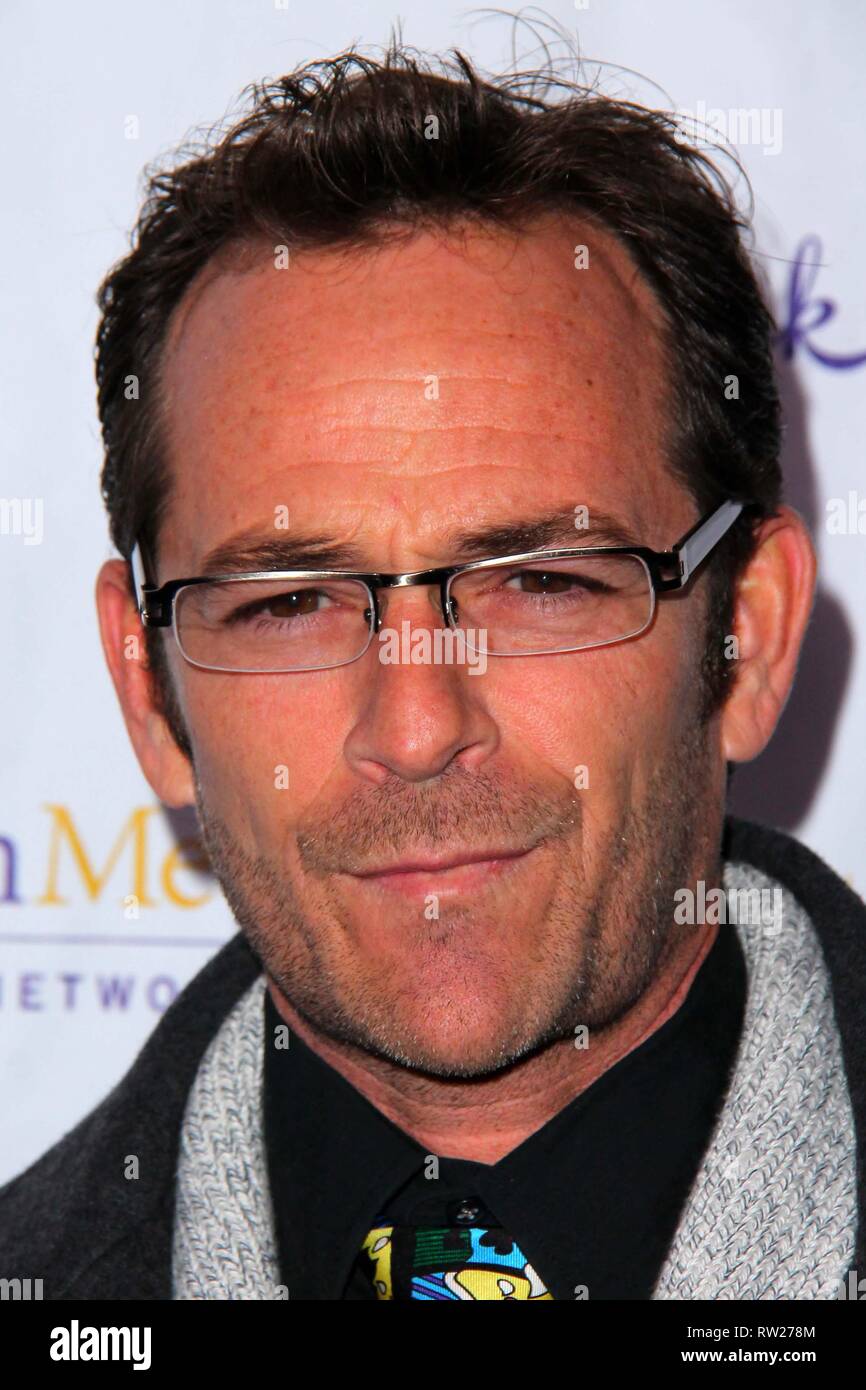 Hallmark movie channel hi-res stock photography and images - Alamy