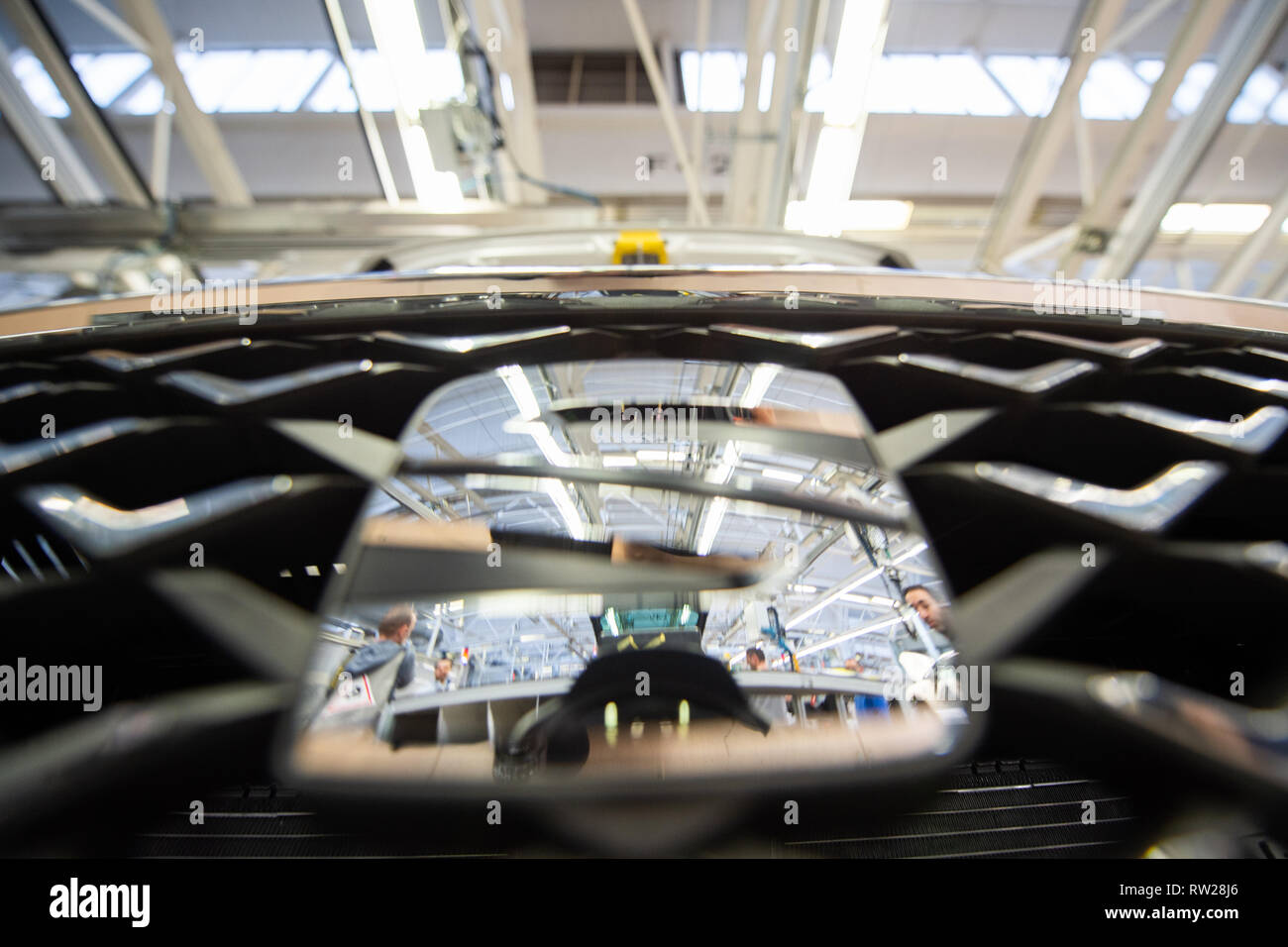 Wolfsburg, Germany. 01st Mar, 2019. The final assembly hall in the VW ...