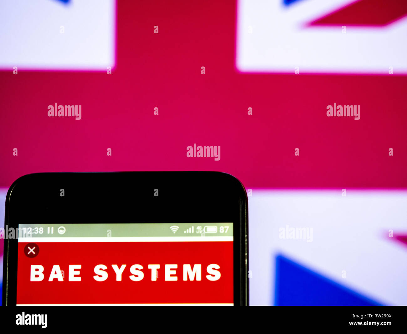 Bae systems logo hi-res stock photography and images - Alamy