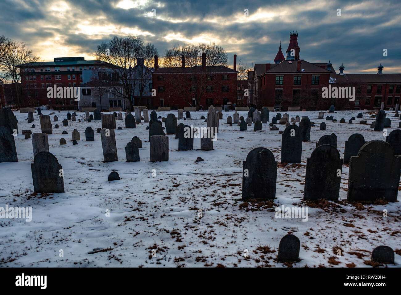 Old burying point cemetery salem hi-res stock photography and images - Alamy
