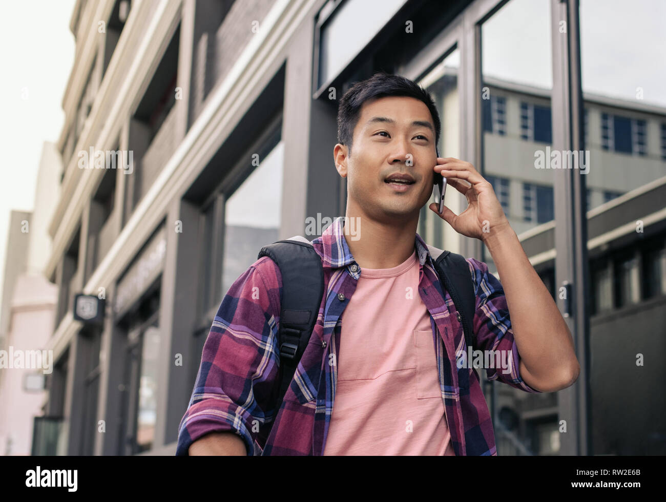 City environment outside talking alone hi-res stock photography and ...