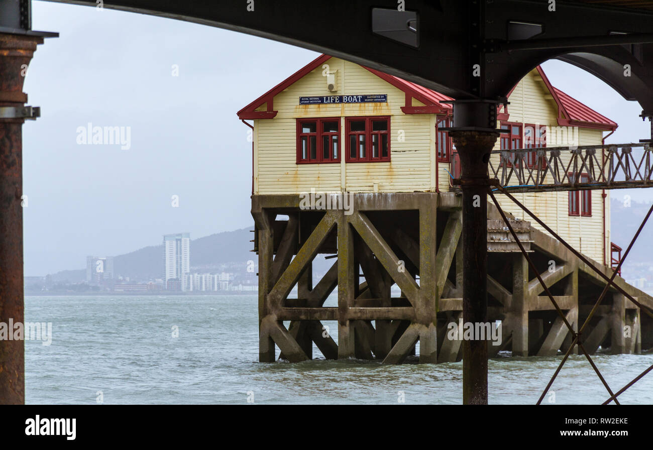 A view of the Pier at Mumbles Head, Swansea, South Wales, UK. Taken on ...