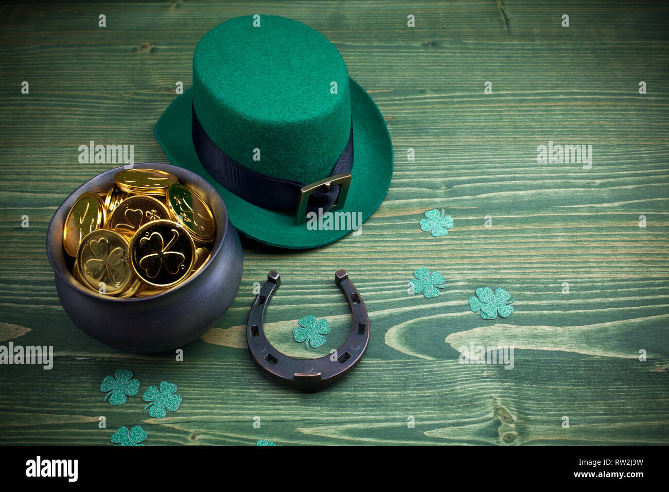 Happy St Patricks Day leprechaun hat with gold coins and lucky charms ...
